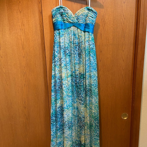 BCBGMaxAzria | Dresses | Bcbg Designer Long Prom Dress Formal Dresses ...